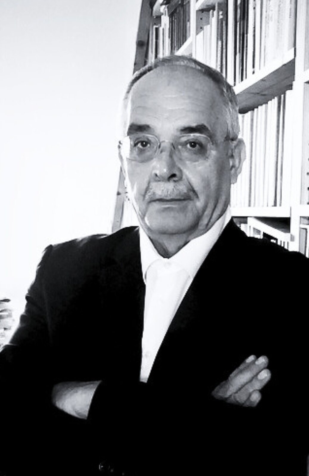 Mourning for Professor Frank Ettrich